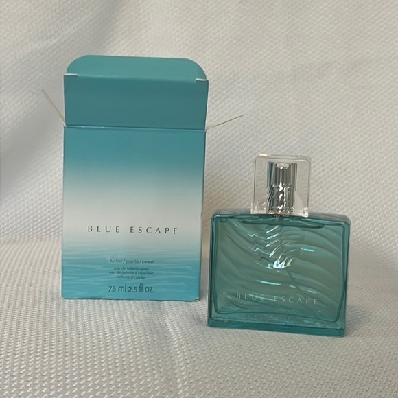 Blue Escape | Grooming | Blue Escape Cologne For Men By Avon | Poshmark